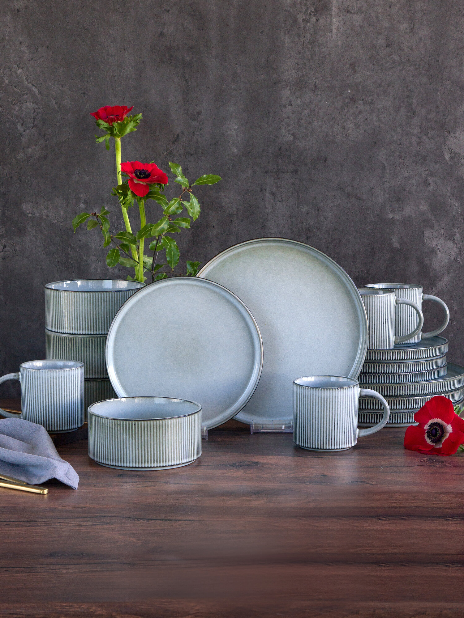 Набор посуды на 4 персоны 16 предметов "Verge Blue" керамика, столовый сервиз обеденный. Посуда Коралл