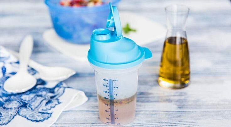 Шейкер Tupperware, мерная шкала, герметичная крышка, голубой, 350мл — фото 1