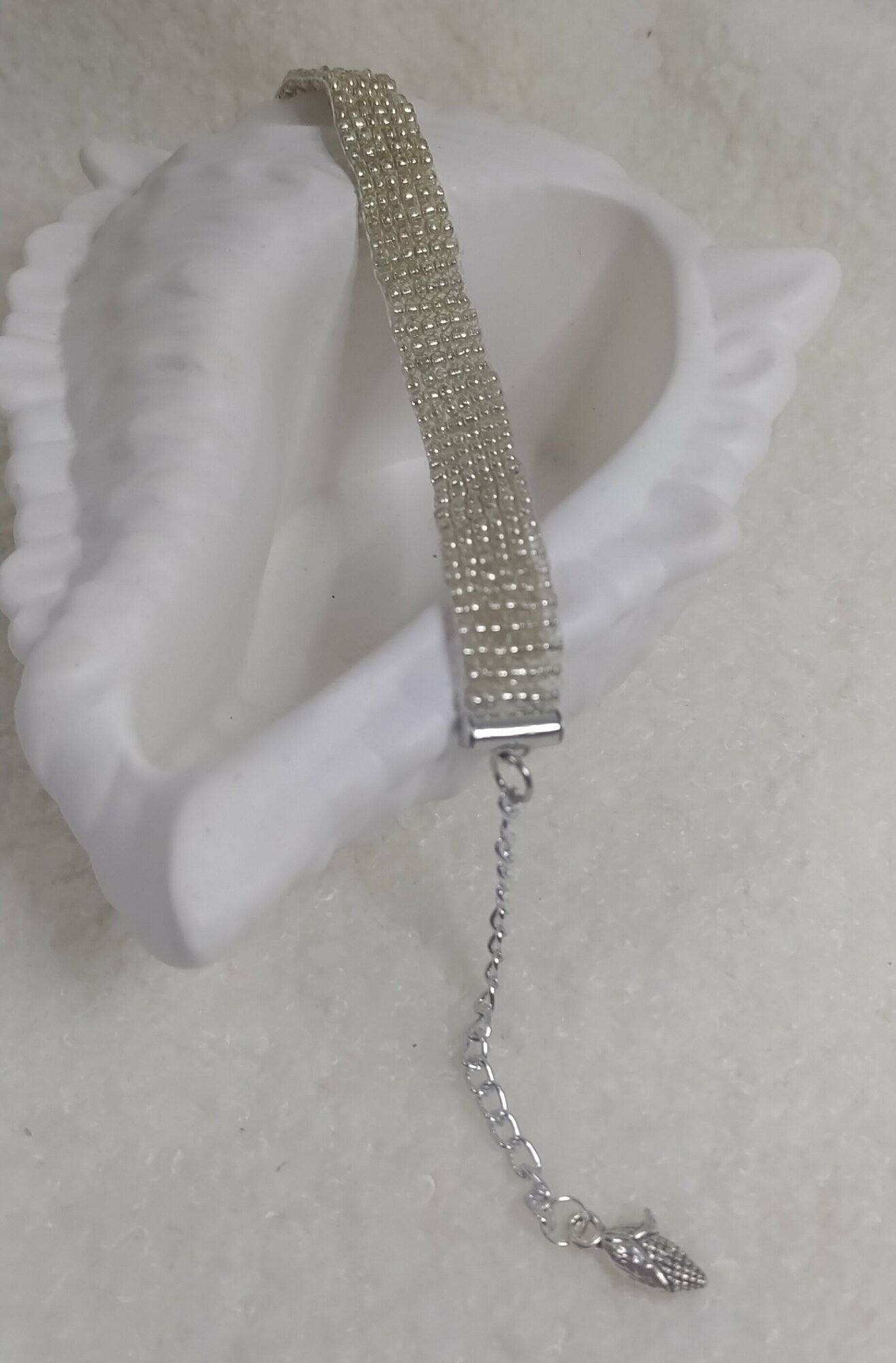 Плетеный браслет