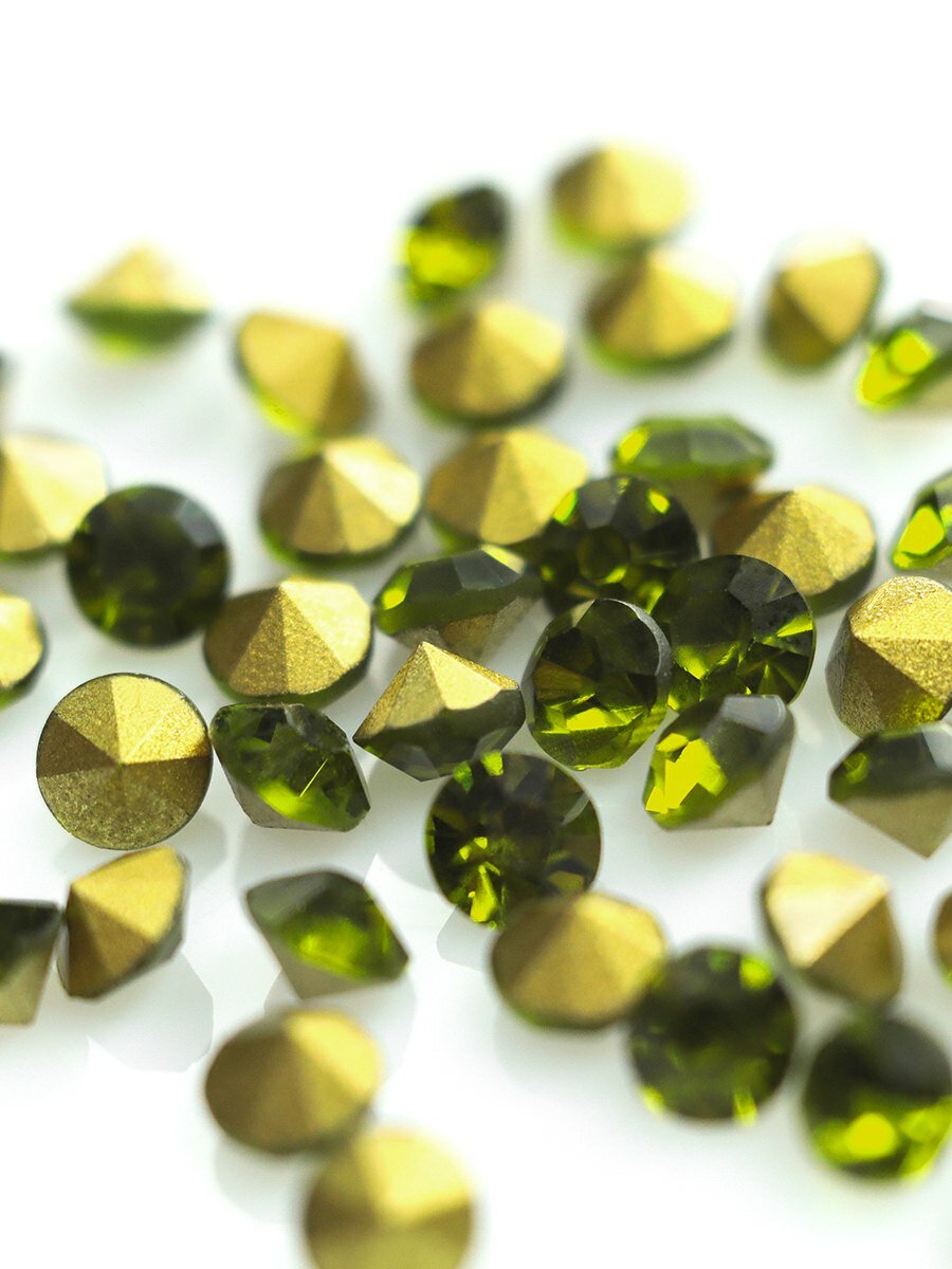 Стразы ювелирные конусовидные/конусные хрустальные (упаковка 60 шт.), размер 3.6 мм, горный хрусталь, цвет оливковый