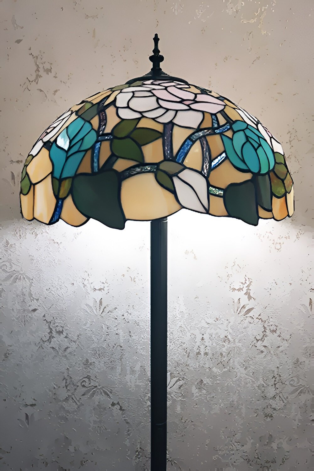 Торшер тиффани RCN 88 F , витражное стекло, техника тиффани, цоколь Е-27