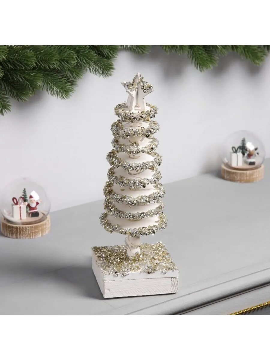 Деревянная елочка с LED подсветкой, 30х10х10 см