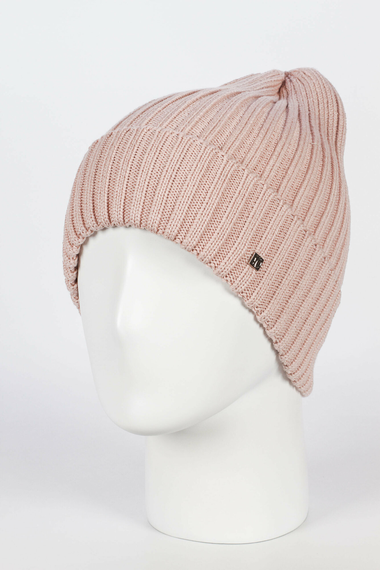 Шапка для женщин