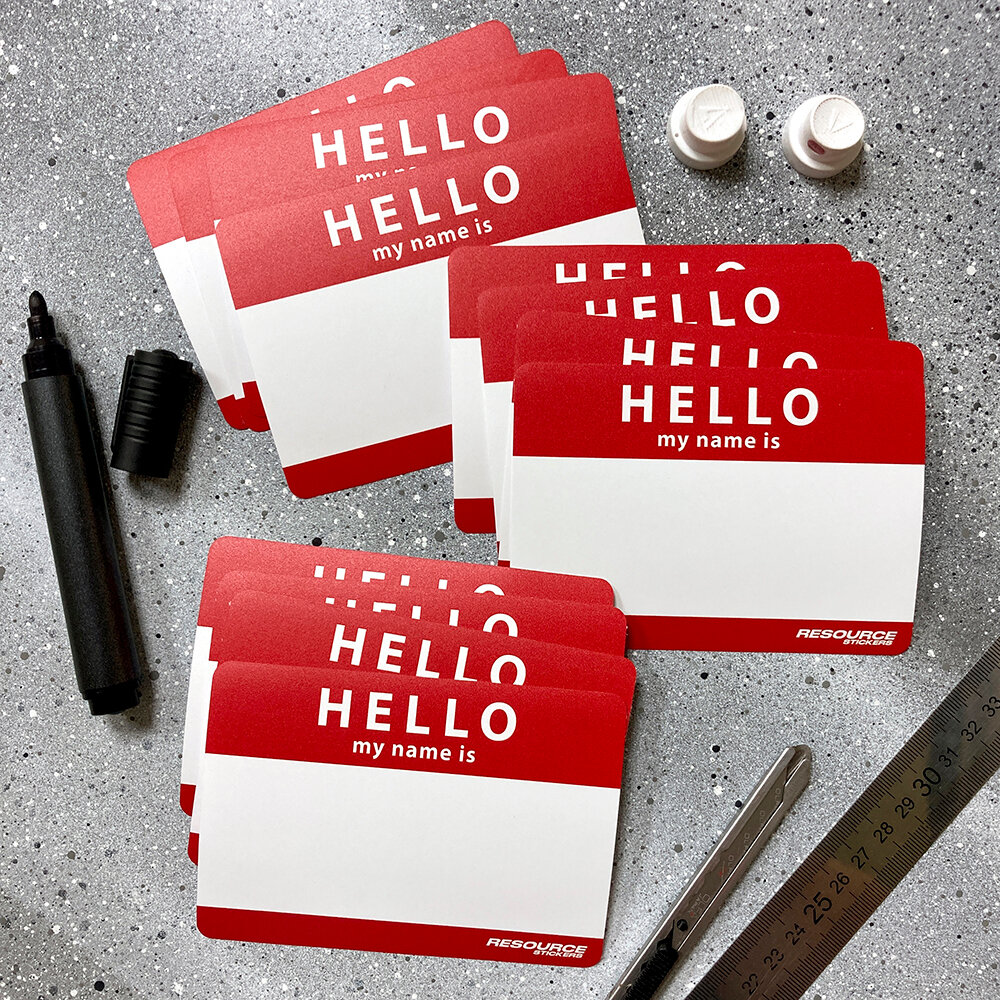 Виниловые стикеры Hello my name is 12шт красный / Resource Stickers