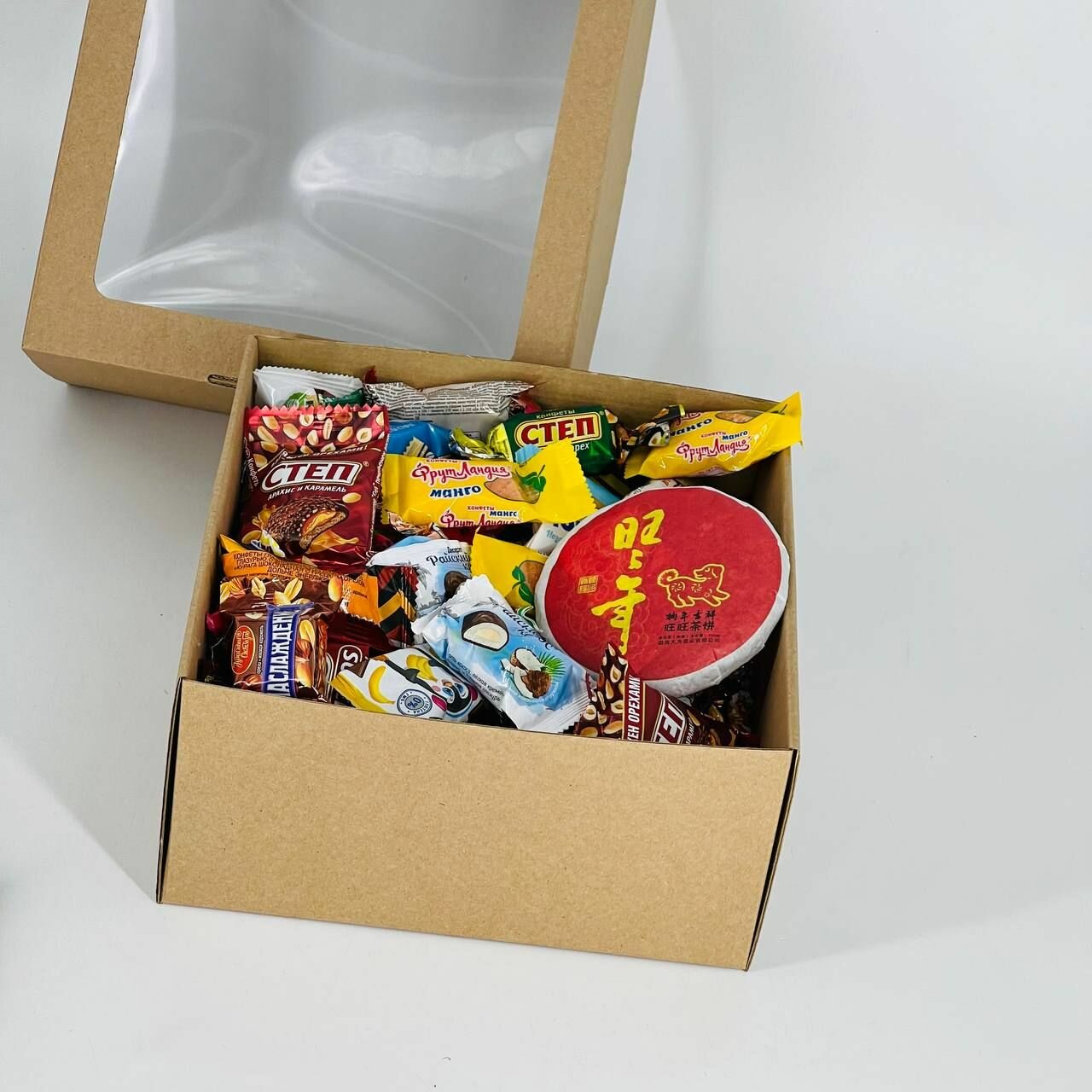 Букет из конфет и чая. Сладкий подарок ко дню всех влюбленных и 8 марта