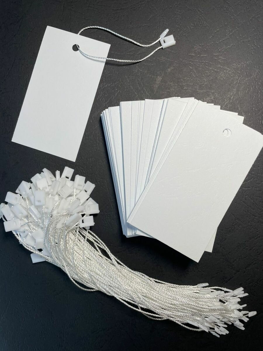 Этикетки белые с биркодержателем