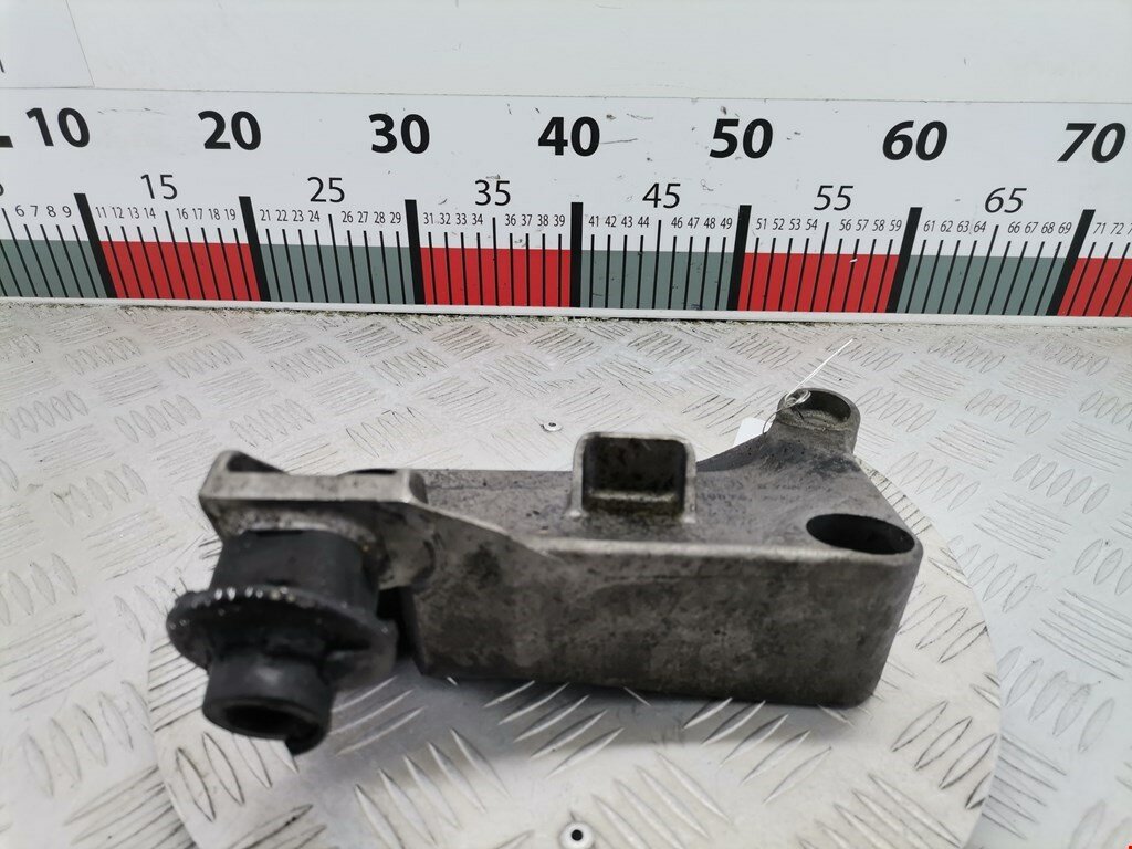 Кронштейн (крепление лапа) двигателя BMW 5-Series (E39) 22116750441 арт. 2067020
