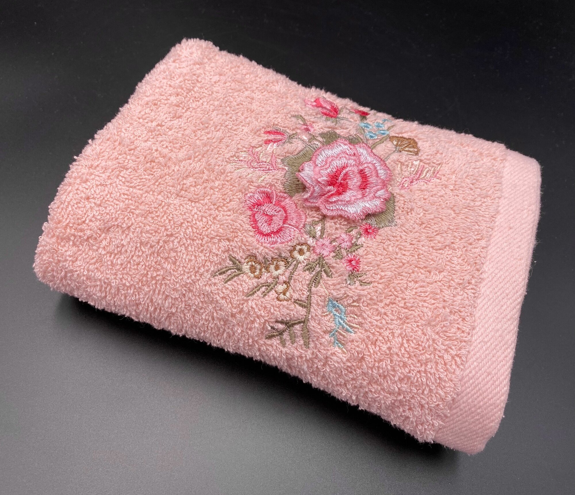 Полотенце Махровое для ванны в подарок женщине, маме, сестре, бабушке Любовь 50х90 см Розовое