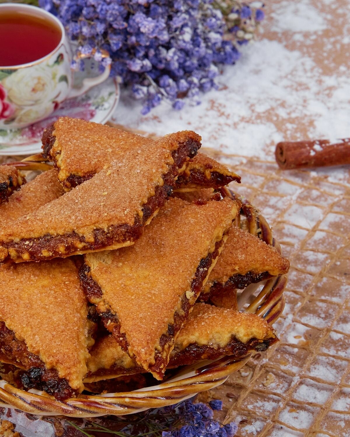 Печенье Яблочный пай с начинкой(яблоко, изюм) 0.5 кг.