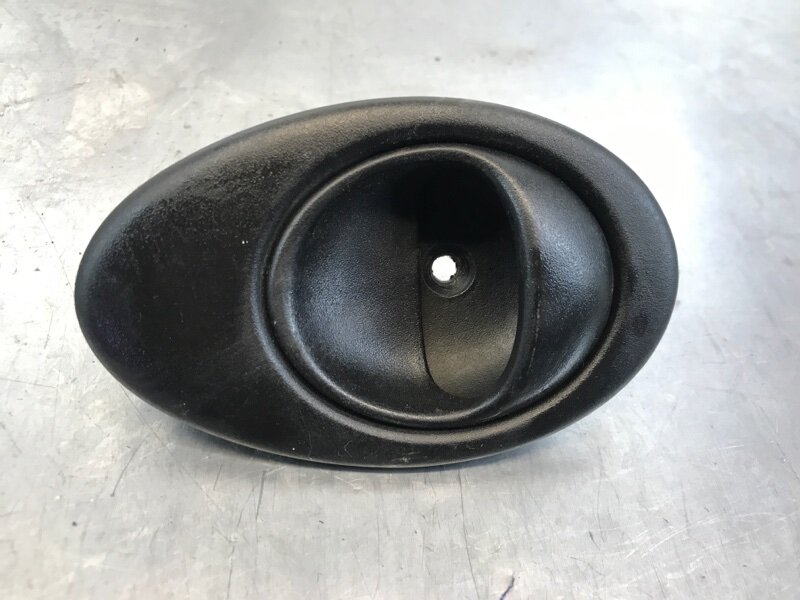 Ручка двери внутренняя Daewoo Matiz KLYA F8CV 2000 задн. прав. (б/у) 96563306