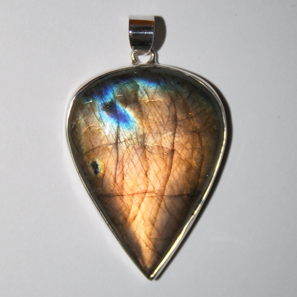 Подвеска, лабрадорит