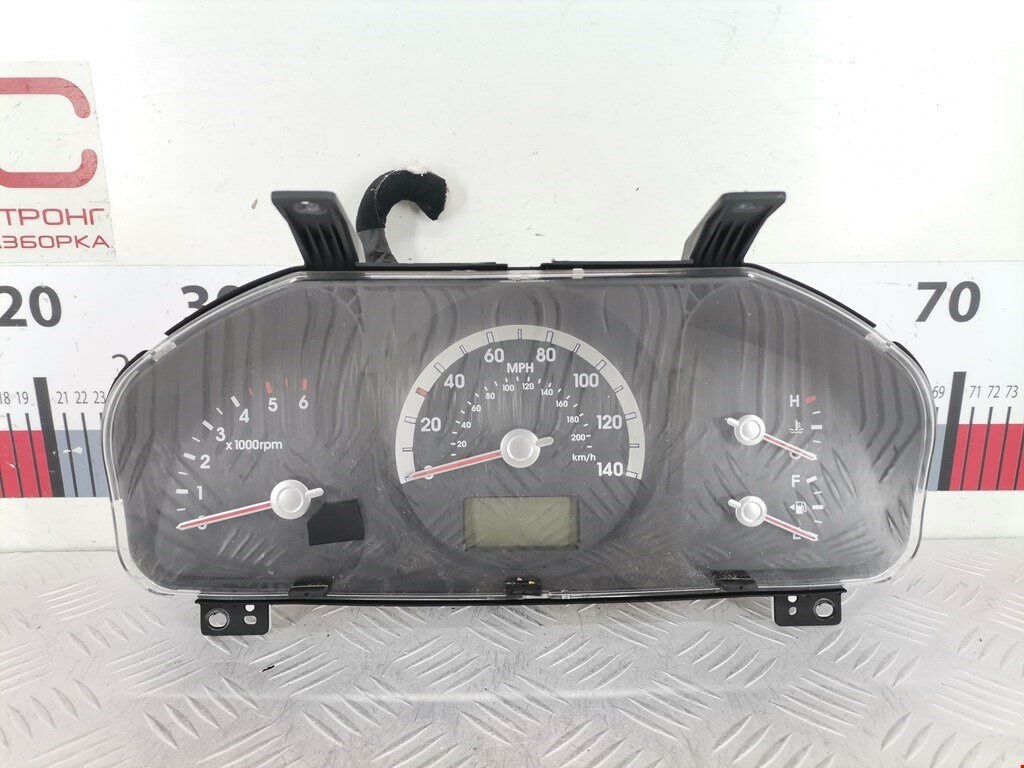 Панель приборная (щиток приборов) Kia Sportage 2 (KM) 940011F460 арт. 1703176