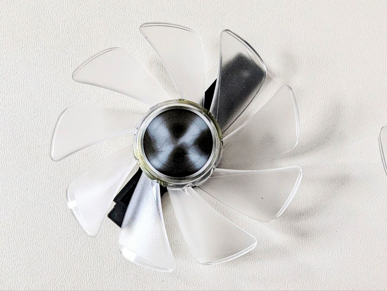 Кулер для Sapphire Nitro LED на подшипнике с подсветкой 95 мм