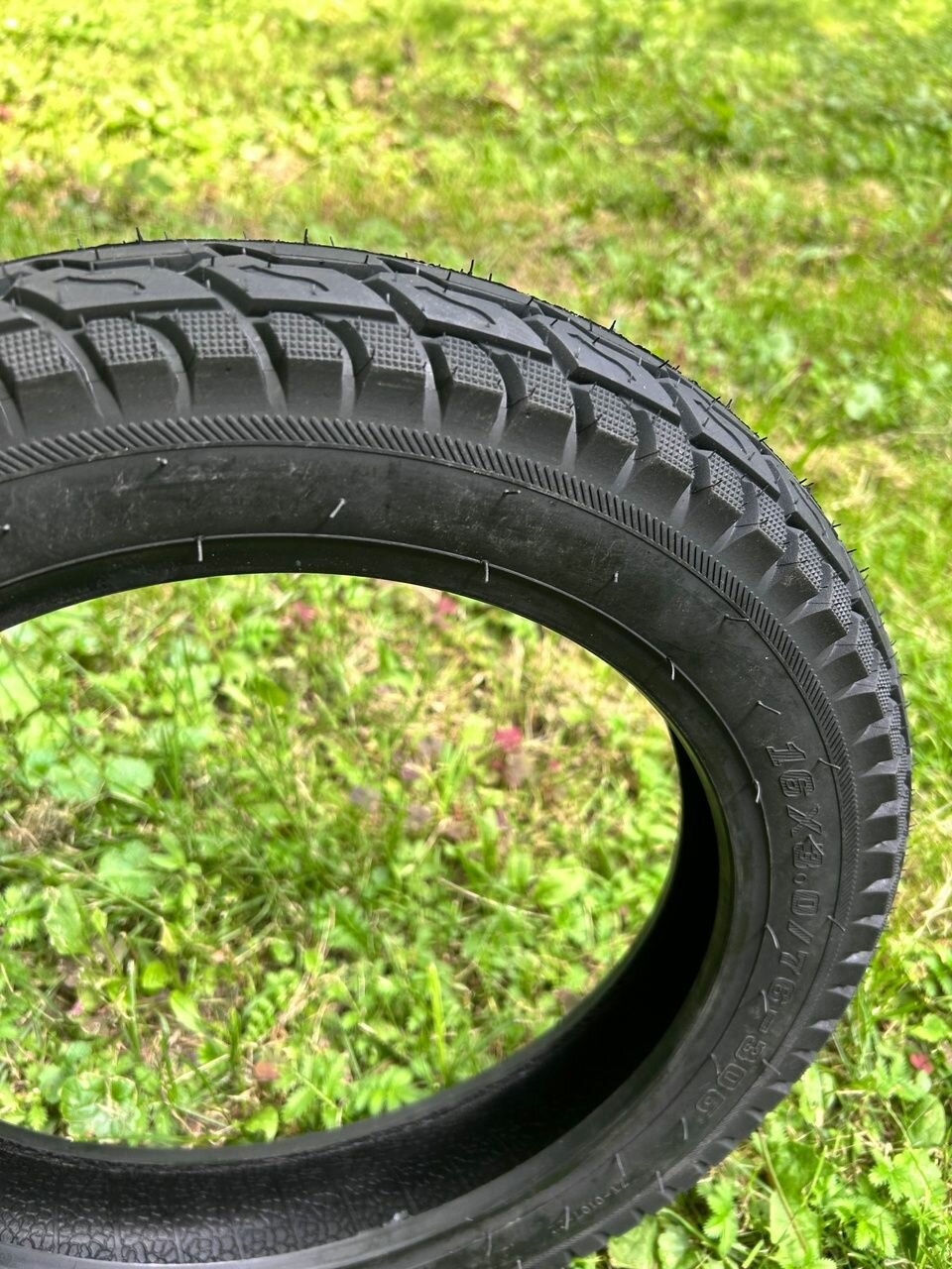 Покрышка шоссейная с камерой для электровелосипеда Monster 16"х 3.0