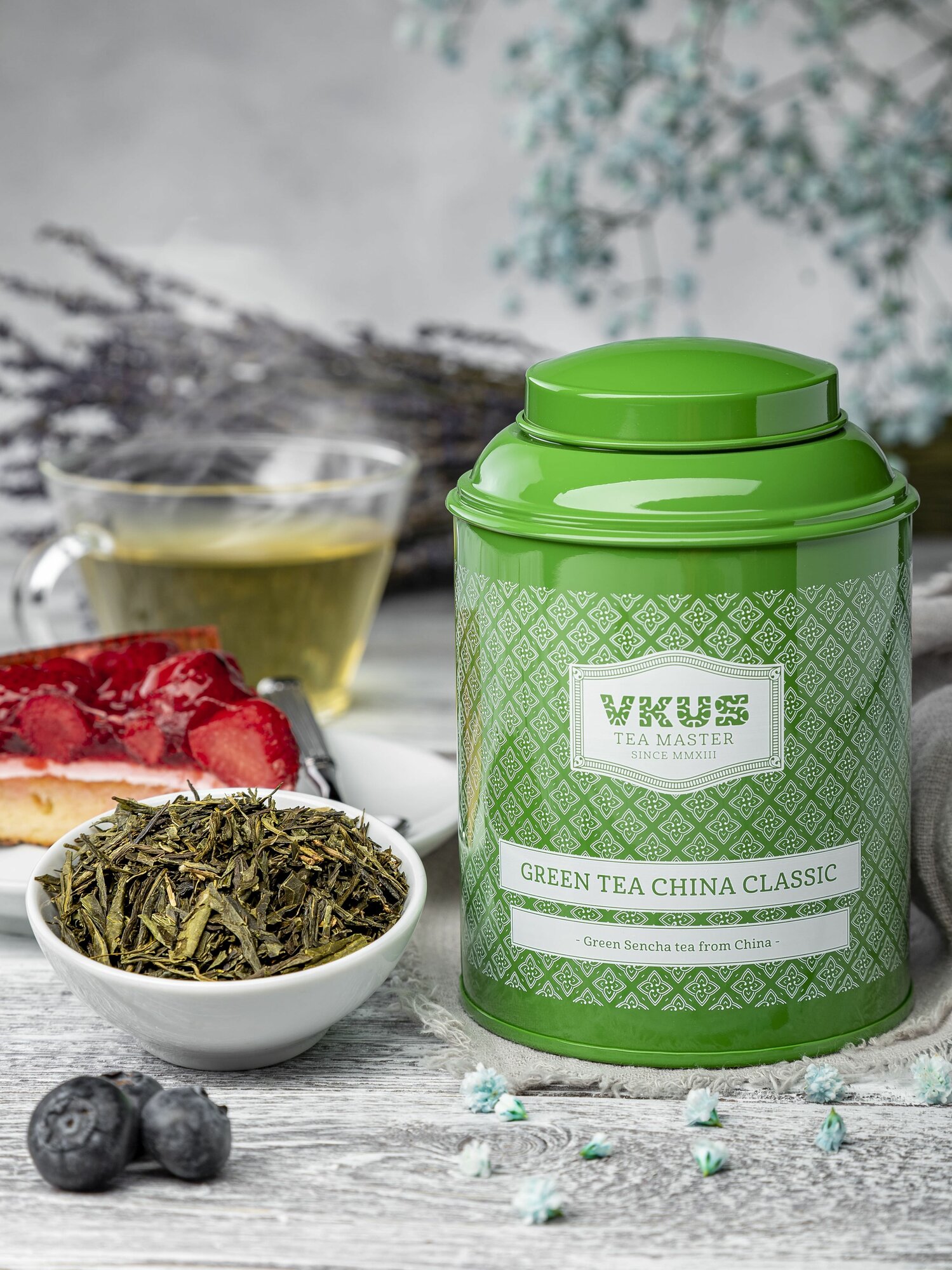 Зеленый листовой чай VKUS Китайский классический в подарочной банке 140 gr.