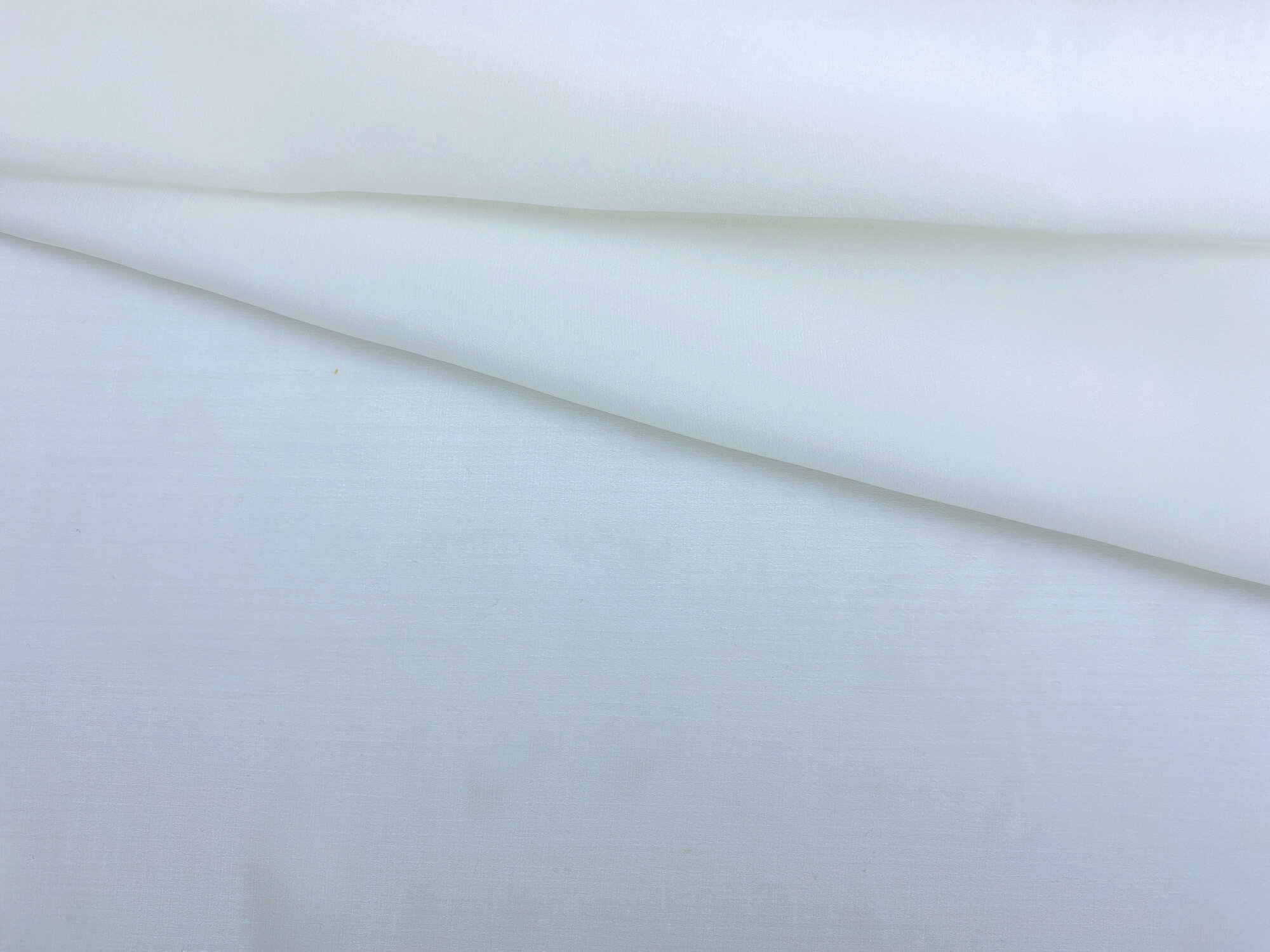 Ткань Шифон молочного цвета однотонная 24273