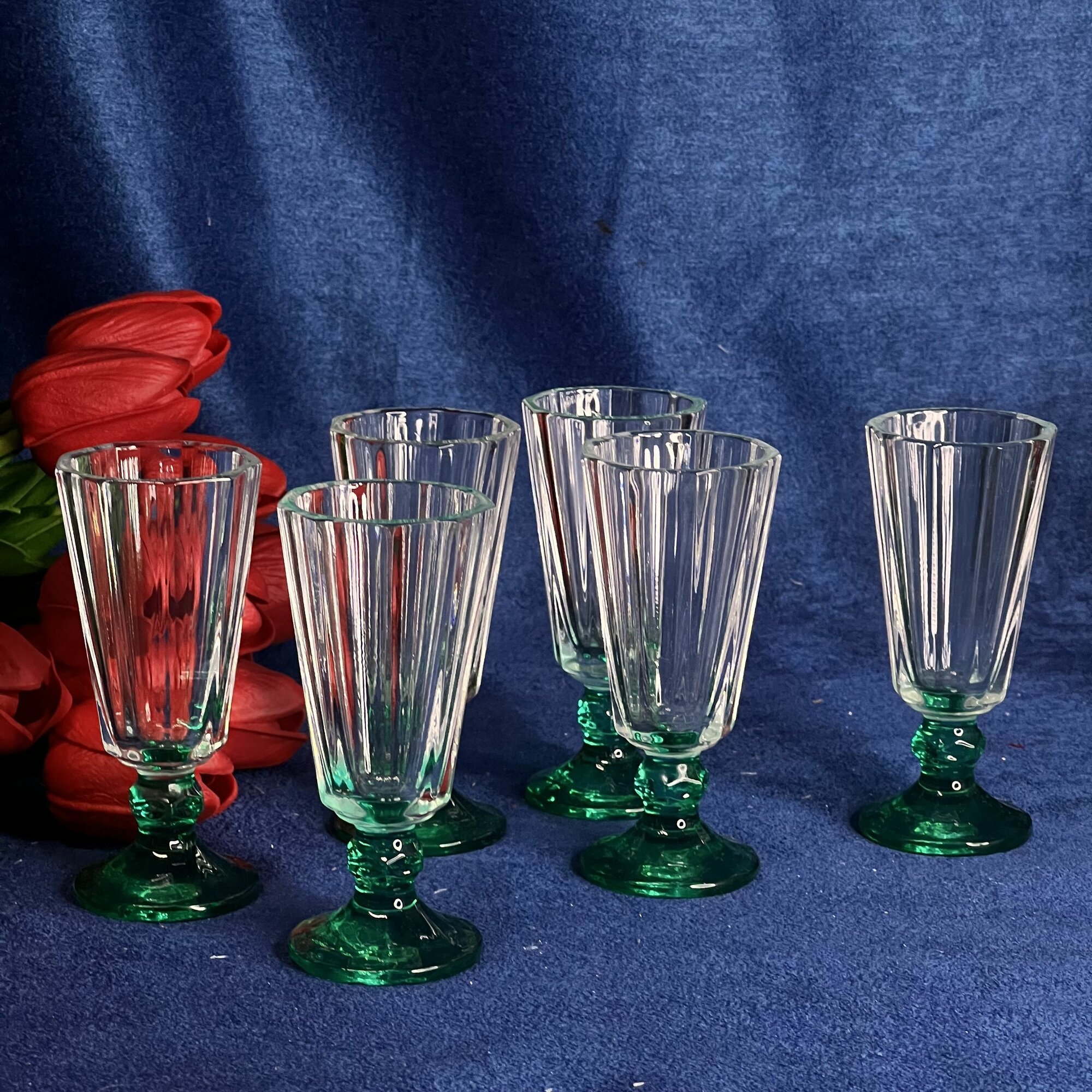 Рюмки хрустальные набор 6 шт Лафитники 35 мл с зеленой ножкой