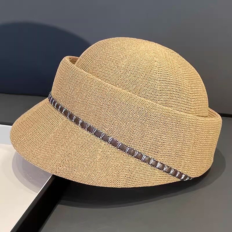 Простая женская шляпа в британском стиле, новинка 2025 года, весенняя дышащая элегантная конная шляпа, уменьшающая возраст, универсальная фуражка интернет-знаменитостей