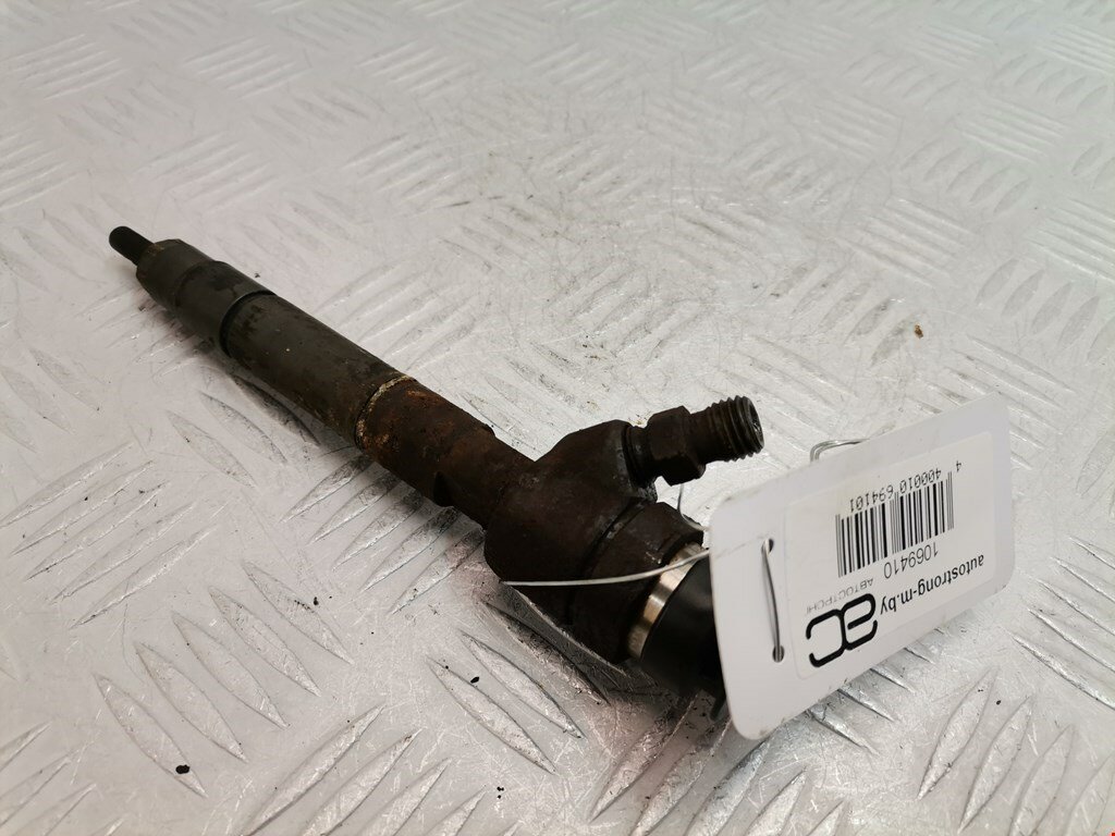 Форсунка дизельная электрическая Mitsubishi Colt 6 MN960201 арт. 1069410