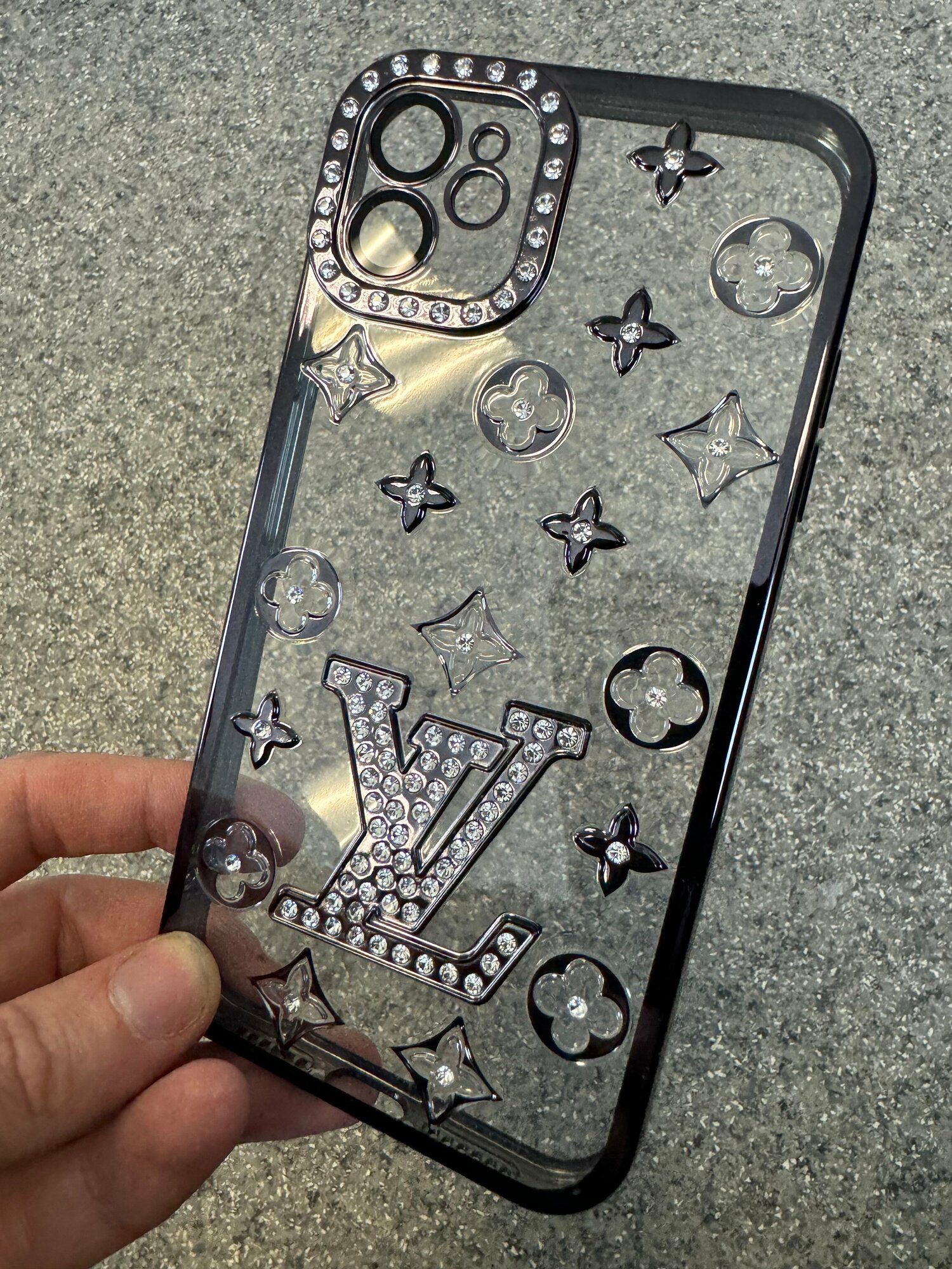 Чехол MyPads Ollogu для iPhone 14 Pro Max тонкая силиконовая крышка с защитой задней камеры со стразами черный MyPads