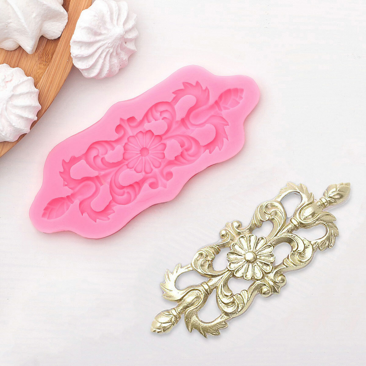 Молд силиконовый для шоколада, воска, мыла, гипса и эпоксидной смолы 'Лепнина', 13*5,5*1 см, Арт Узор