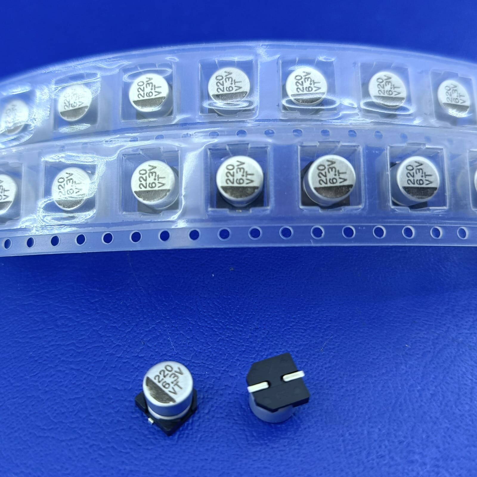 20 штук SMD конденсатор 220 мкФ 6,3V d6,3h5