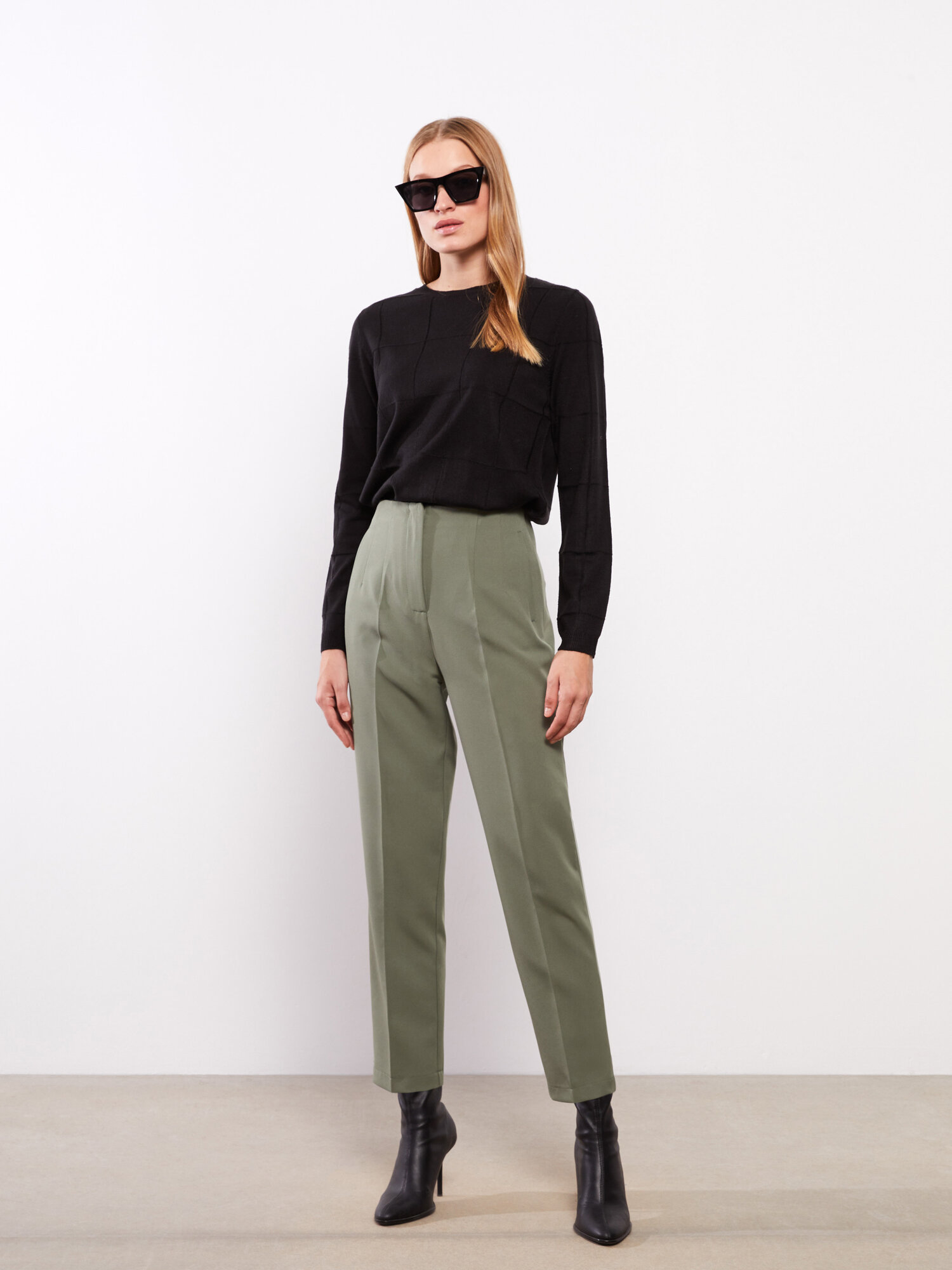 Брюки классические