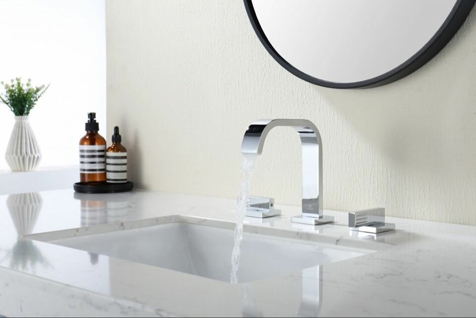 01115 Смеситель на борт раковины (3-отв, хром) GANZER