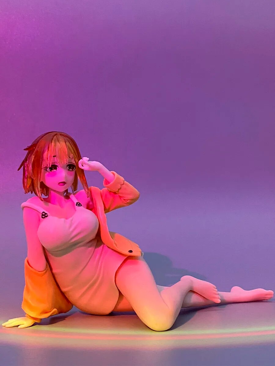 Сексуальная фигурка из аниме