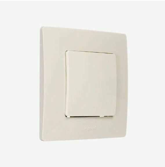 Кнопочный одноканальный радиовыключатель HiTE PRO LE-1 с рамкой cлоновая кость (HP-LE-1-ivory)