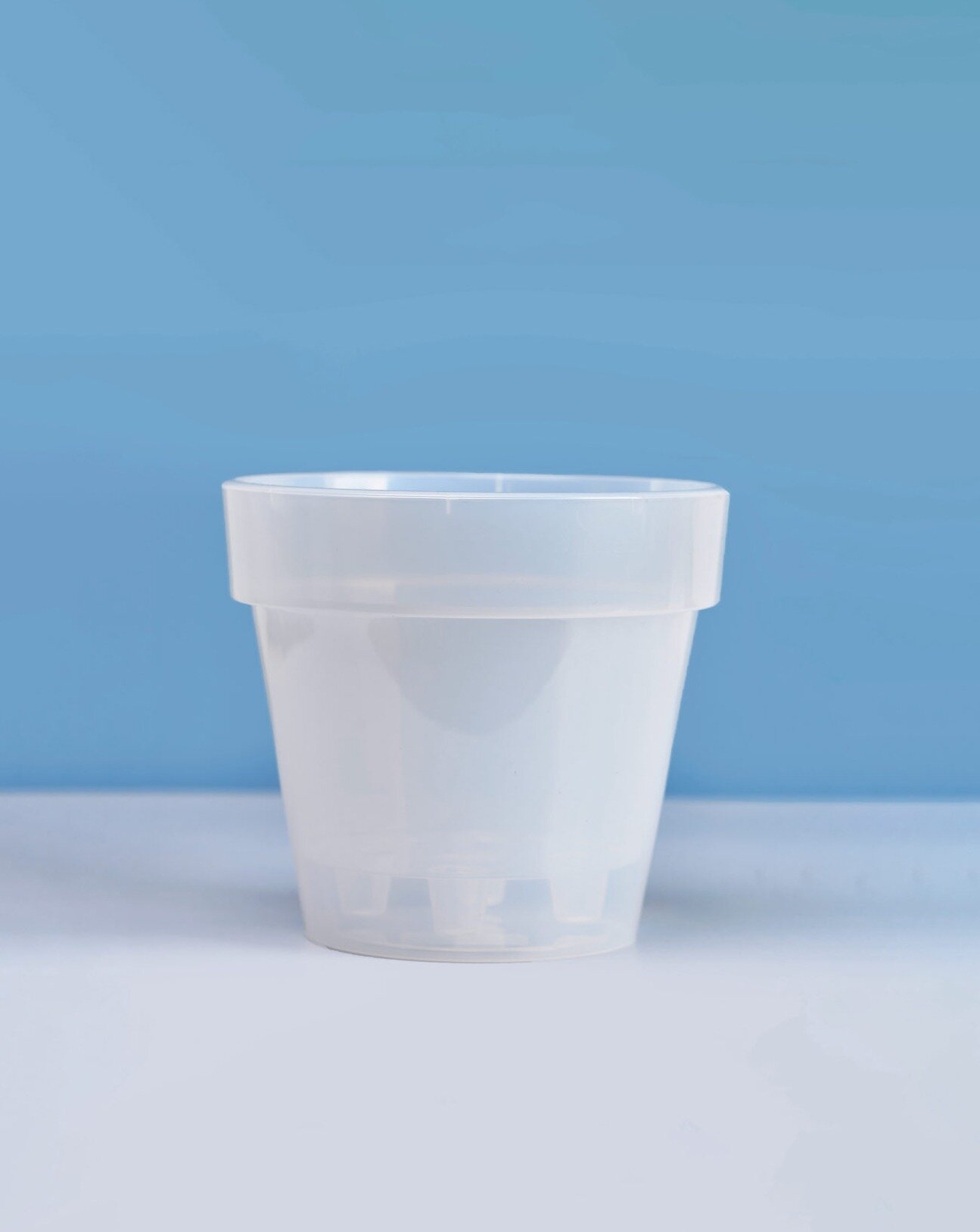 Кашпо для цветов Plast avenue / Пласт Авеню Порто со вставкой, пластиковое прозрачное, диаметр 14.5см объем 1.0л