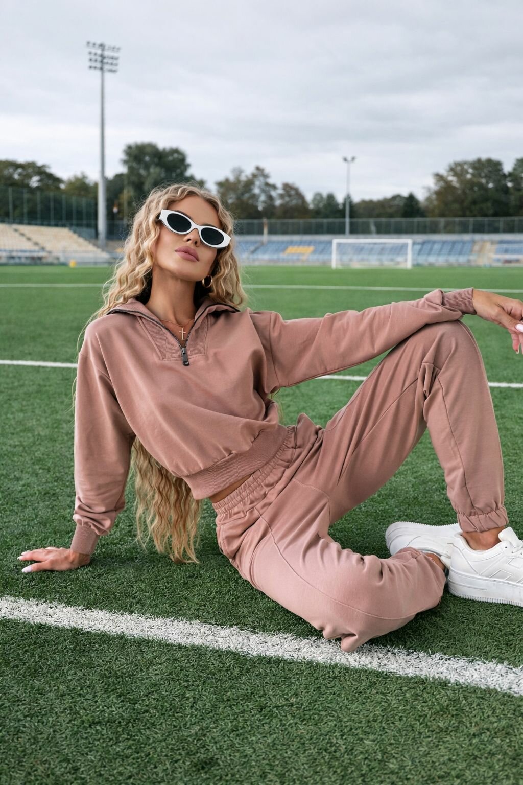 Костюм спортивный