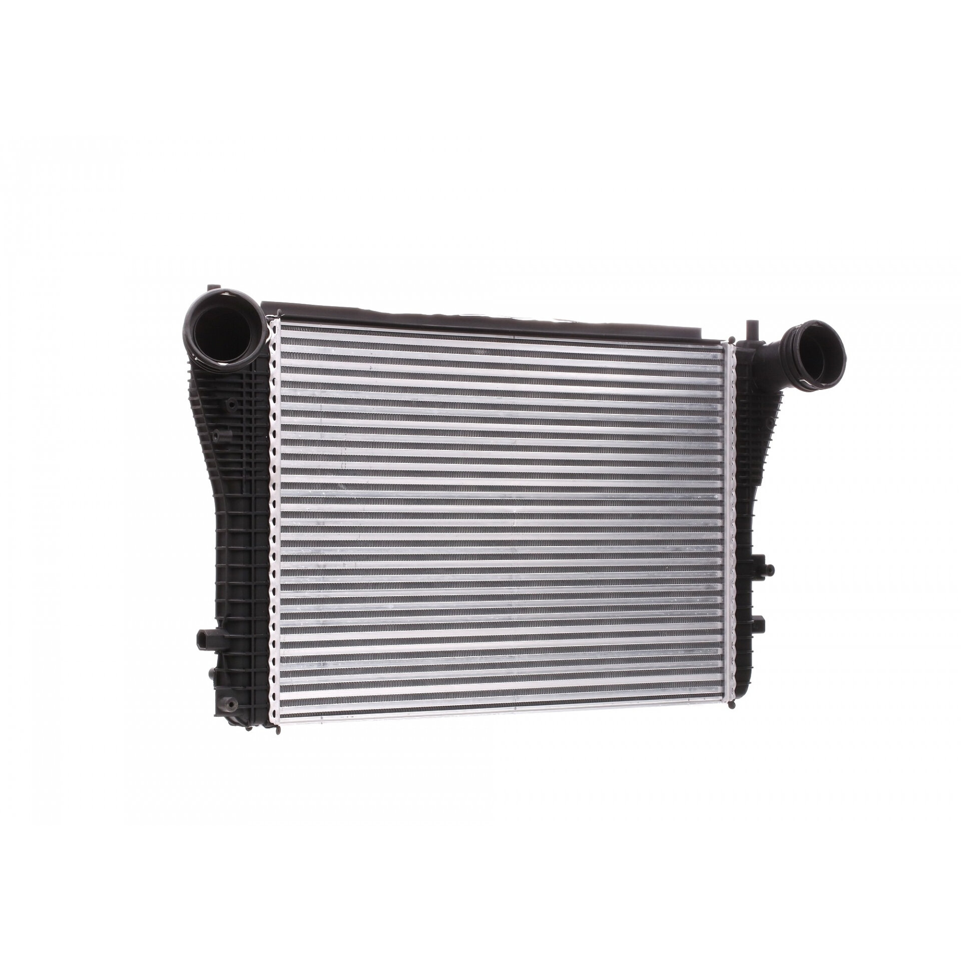 Интеркулер, NISSENS 96715 (1 шт.)