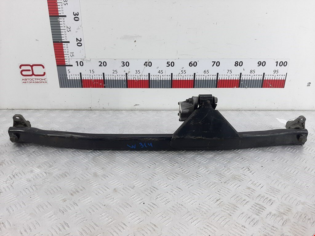 Распорная планка (распорка) Volvo XC90 1 30671351 арт. 1894297