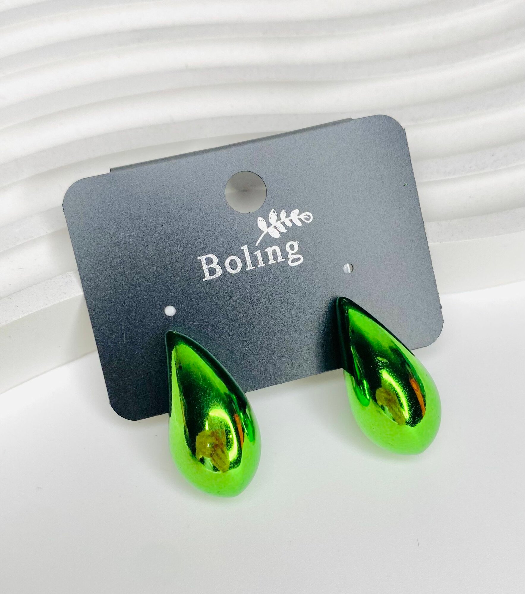 Серьги пусеты