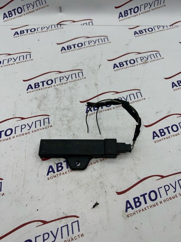 антенна BMW 5er 530D F10 Ф10 65 20 9 220 832