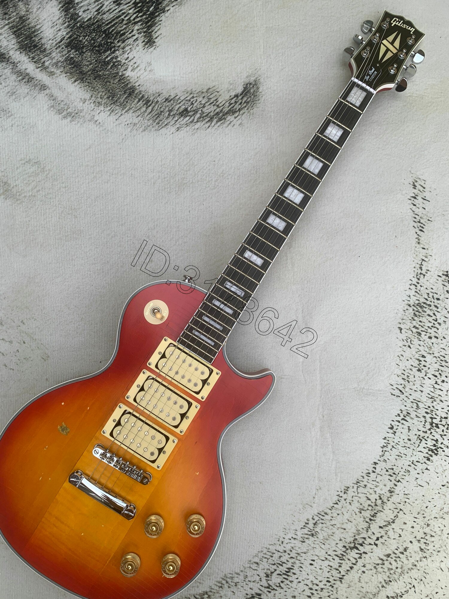 Электрогитара Электроакустическая relic lp 6-струнная, корпус Махагони 39"