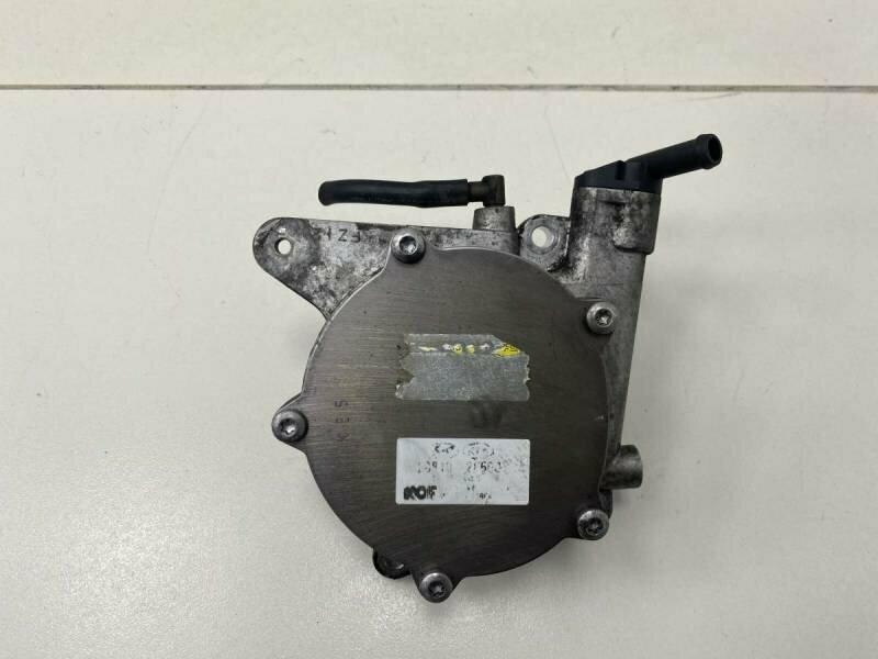 Насос вакуумный Kia Carnival 2014-2021