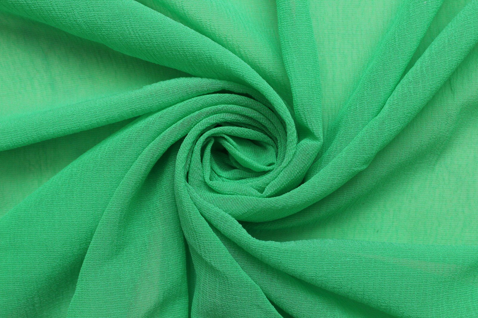 Ткань Шёлковый креп-жоржет-креш цвета весенней зелени, ш122см, 0,5 м