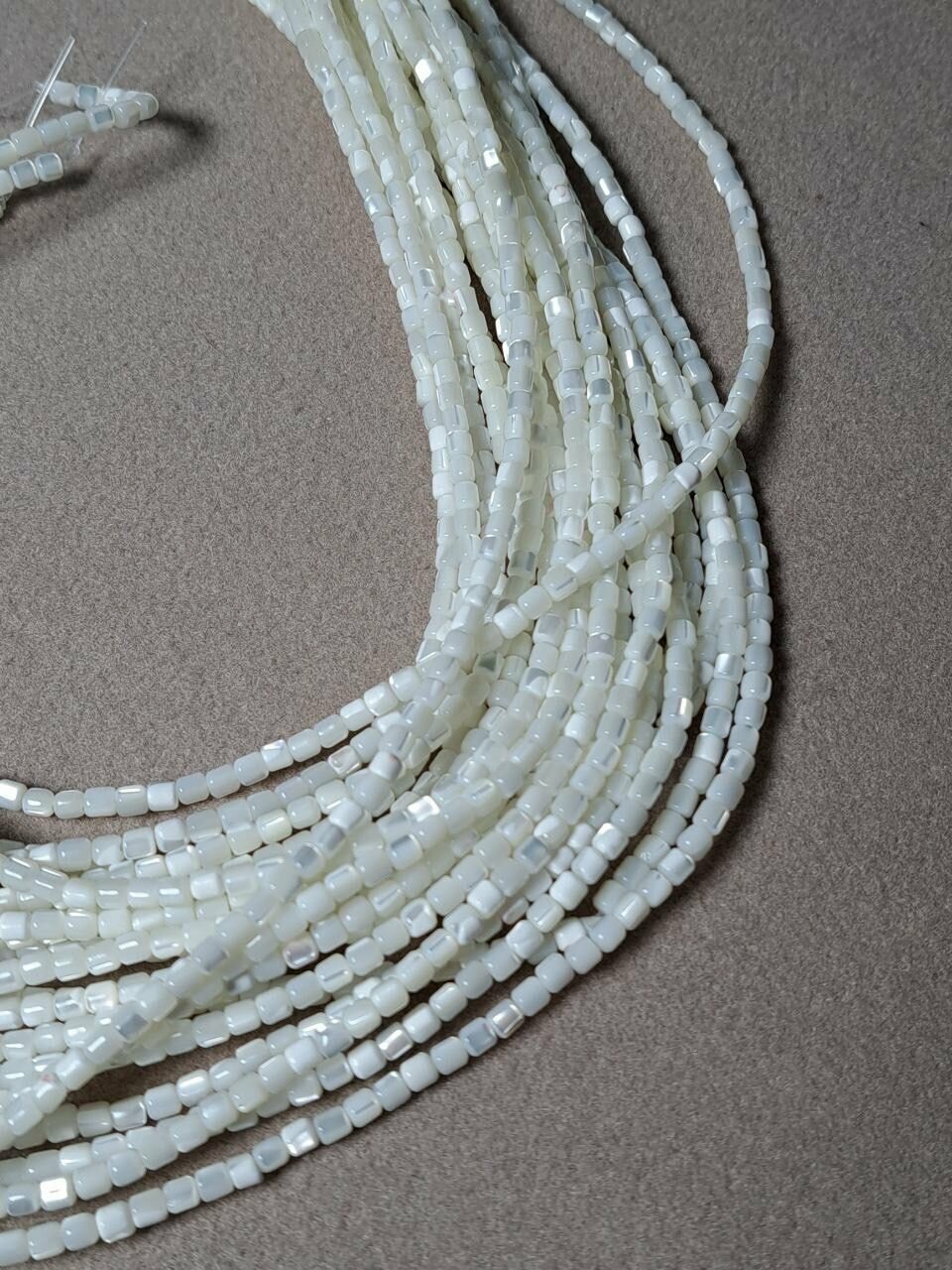 Бусины перламутр, натуральный камень, для рукоделия, для творчества, для браслетов, для украшений