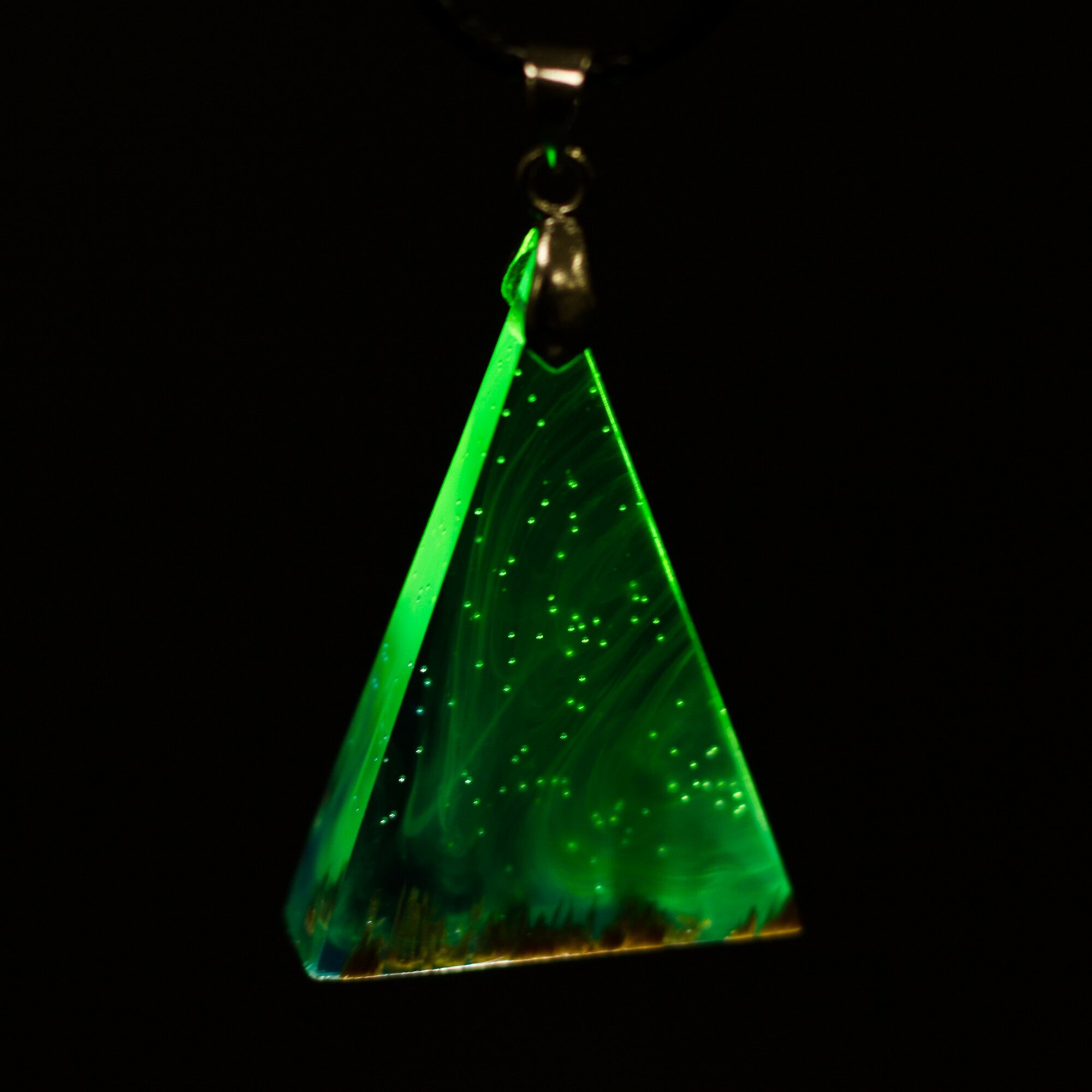 Подвеска Мастерская Минина, эпоксидная смола, дерево