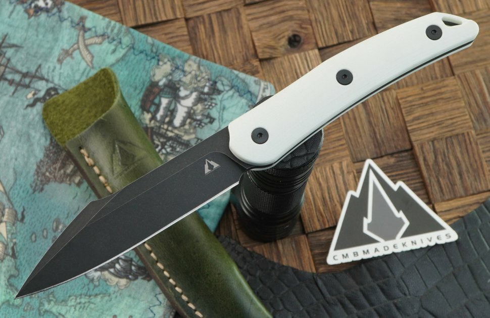 Нож CMB Made Knives Kisame, сталь 14C28N, BC, рукоять белый G-10