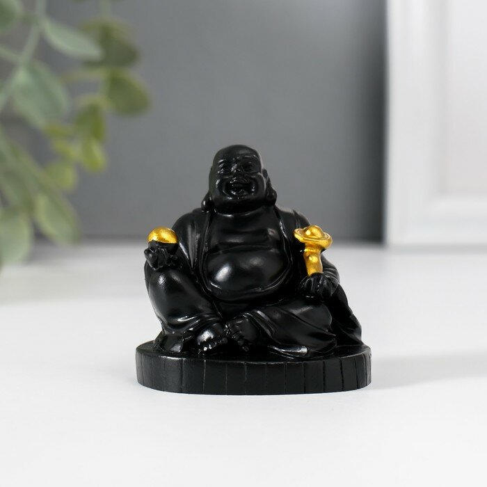 Нэцкэ фигурка полистоун «Хотей с золотым жезлом Жуи», чёрный, 4×5×5.5 см