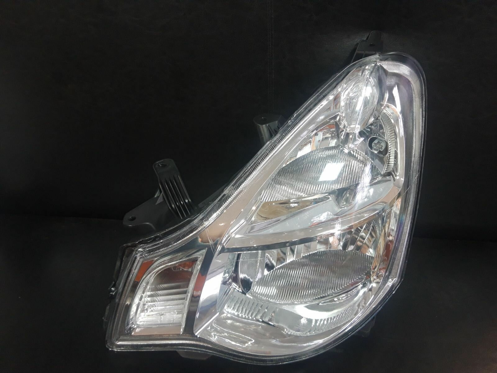 Фара передняя левая ниссан алмера G15 Nissan almera 2012-2018 под электрокорректор