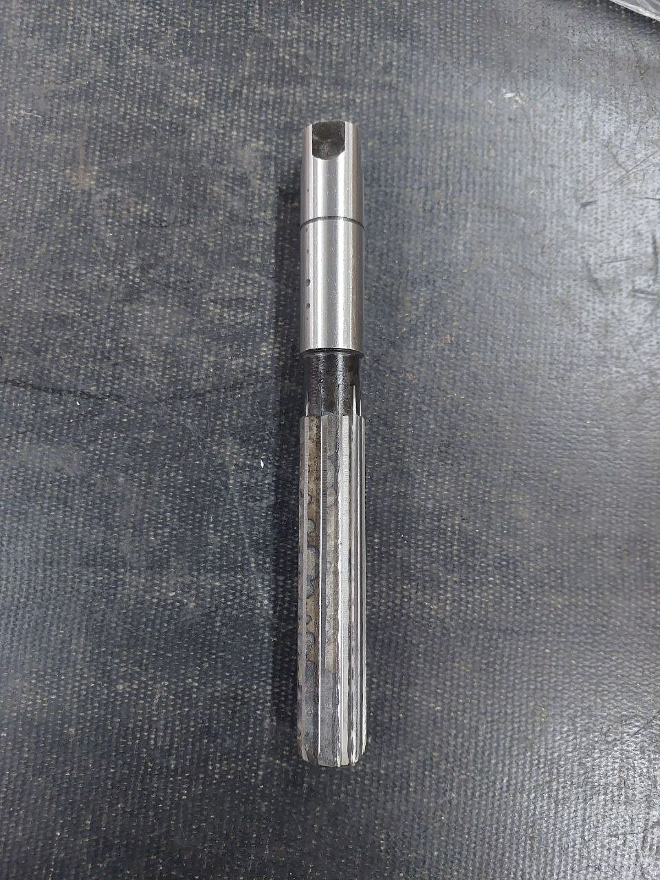 Развертка D25 ГАЗ 3302 шкворней (прямой нож)