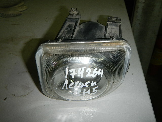 Б/У Фара противотуманная правая, Subaru (Субару)-LEGACY (B-12) (98-03) SUBARU LEGACY (B12) (98-03) кузов BH5 174264 SUBA...