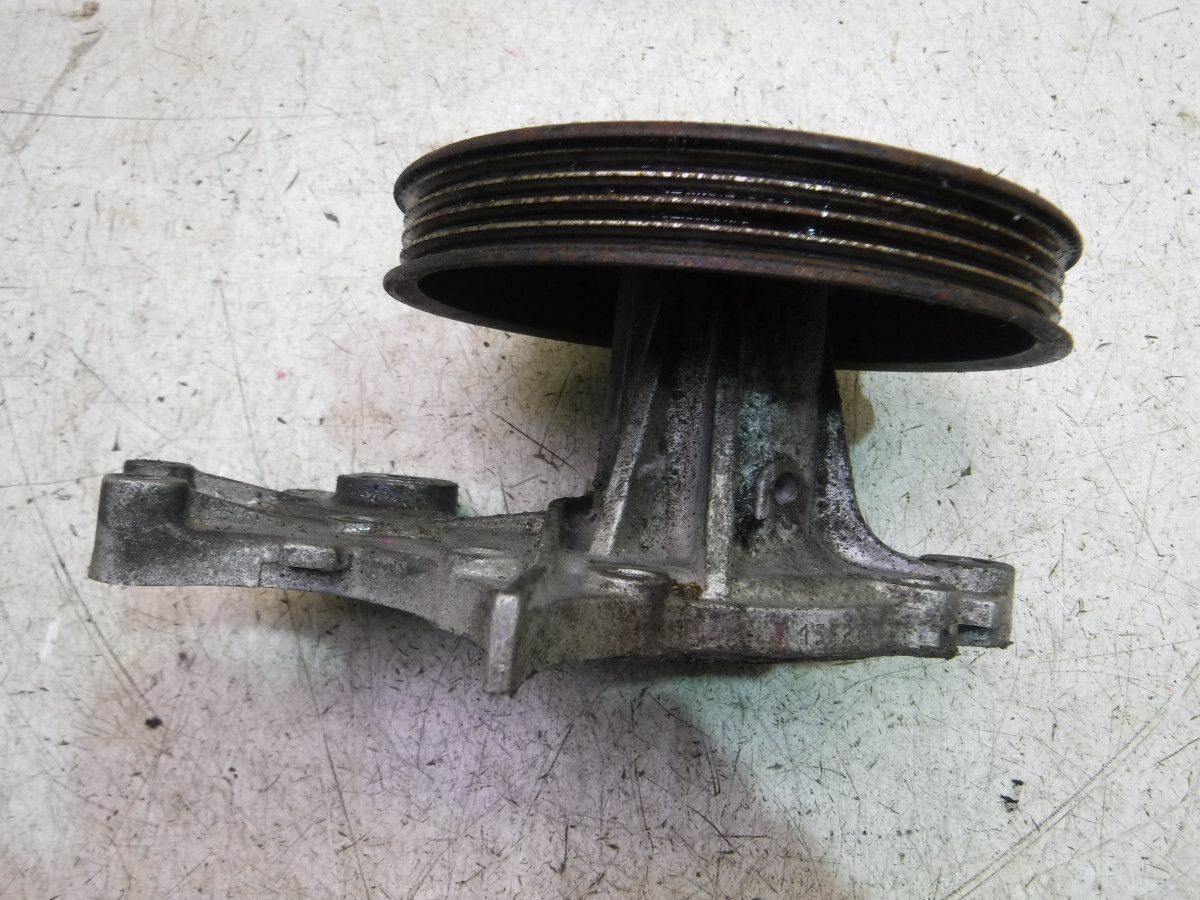 Насос водяной (помпа) Suzuki Baleno I (1995—2002)