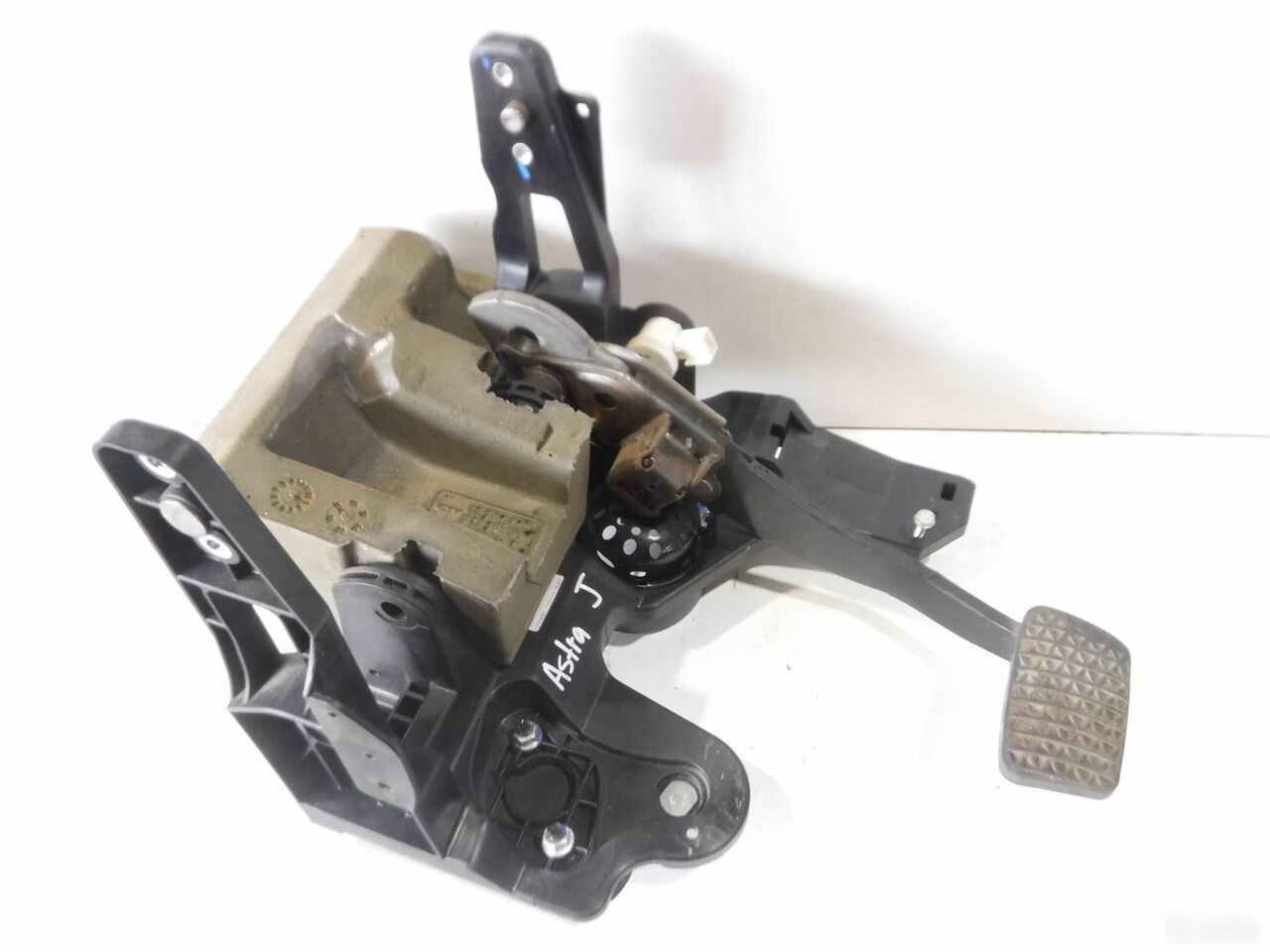 Блок педалей Opel Astra J (2009—2012) 13303962