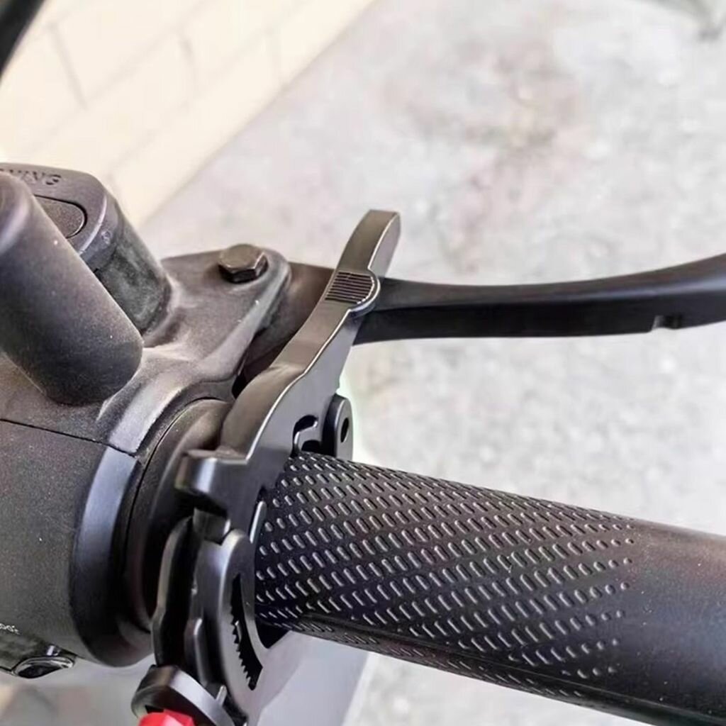 Регулируемый фиксатор дроссельной заслонки мотоцикла, АБС-зажим для круиза, ручка круиза подходящая повышения удобства езды