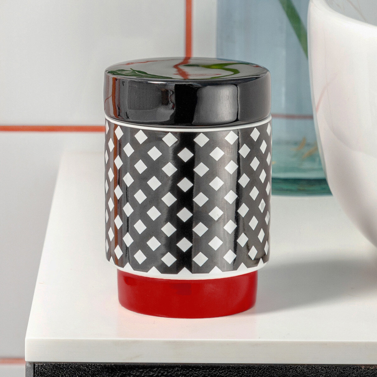 Контейнер для ватных дисков Memphis Moroshka цвет Красный Черный